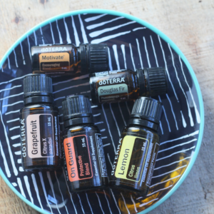 20 Winter Diffuser Blends - Roots & Boots