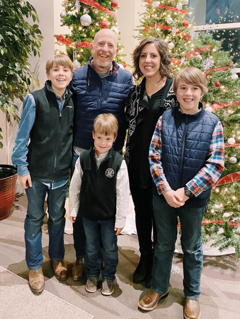 37 Ideas for Your Family Christmas Countdown - Roots & Boots