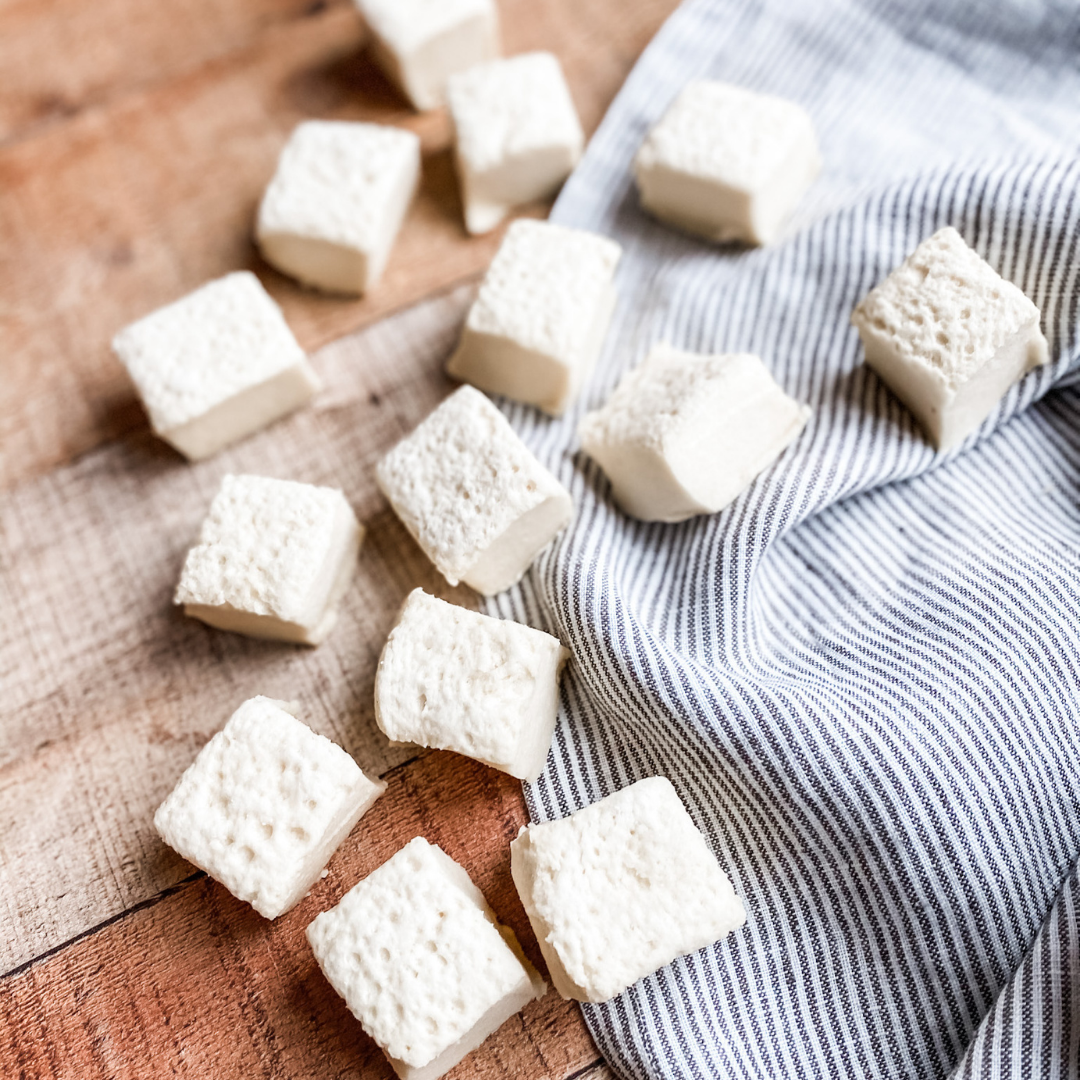 Homemade Paleo Marshmallows - Roots & Boots